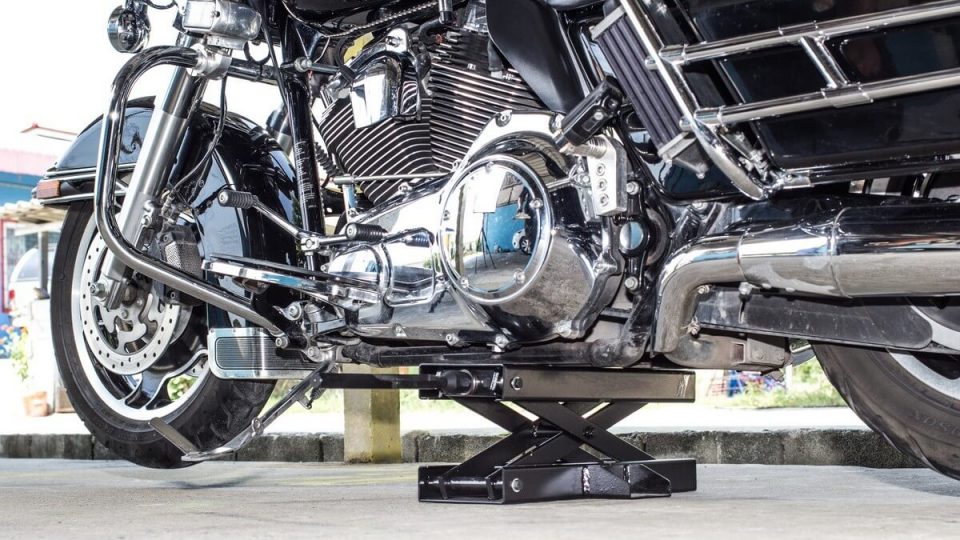 7 Best Motorcycle Jacks For Your Two-Wheeled Companion - GarageSpot